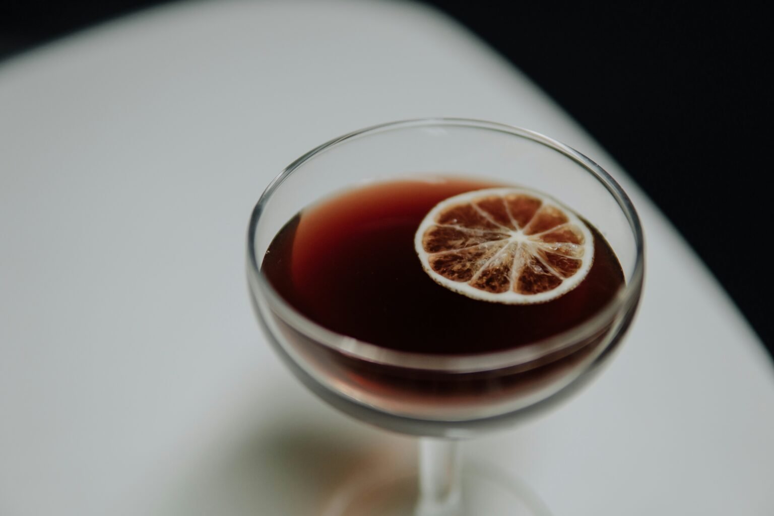 Vermut, todo lo que debes saber de este vino fortificado | The Drink ...